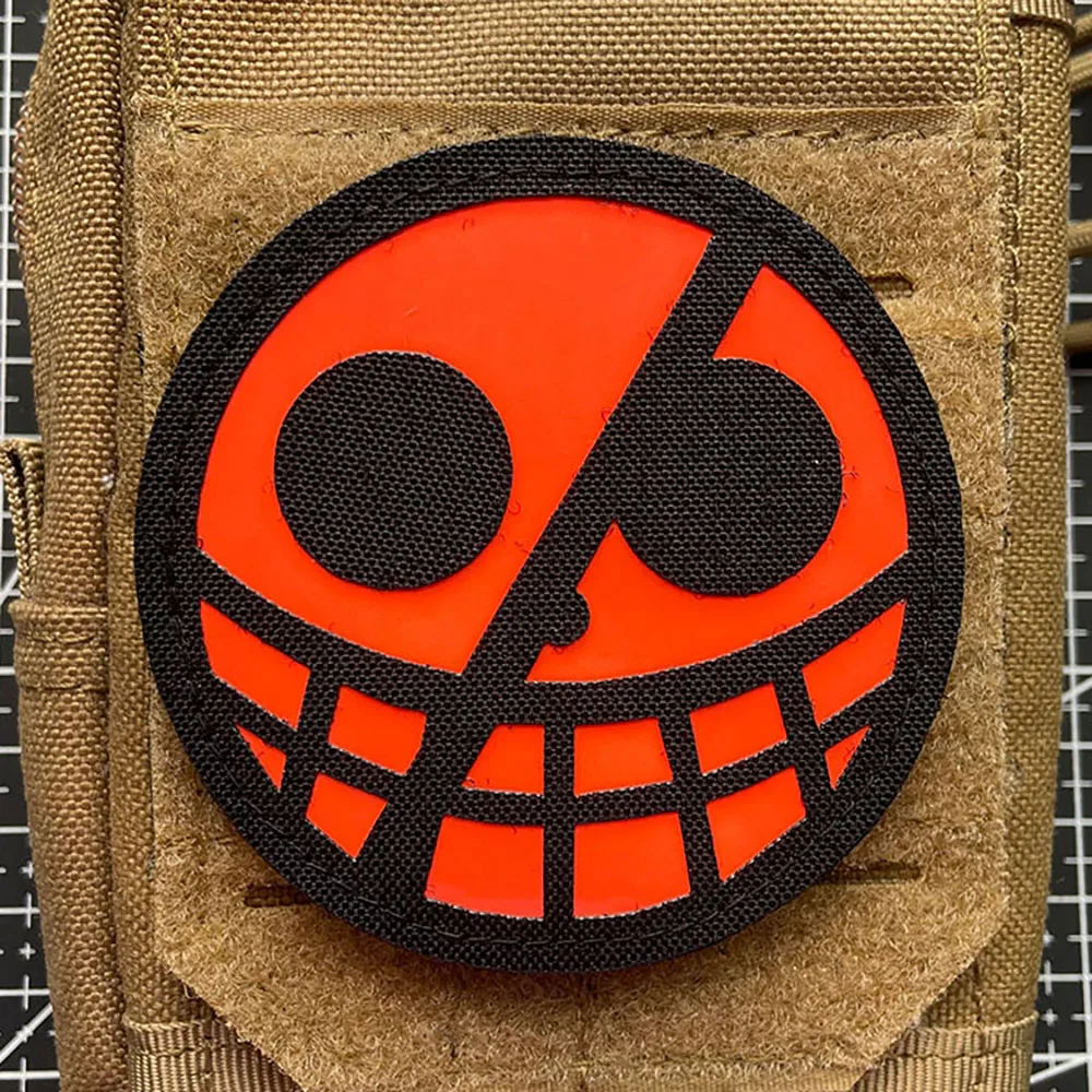 One Piece Doflamingo Flag