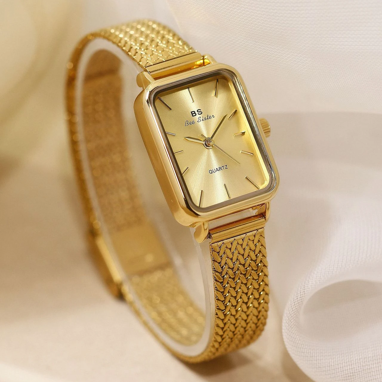Brand-New-Woman-Watch-Simple-Silver-Quartz-Wristwatch-Steel-Mesh-Belt ...