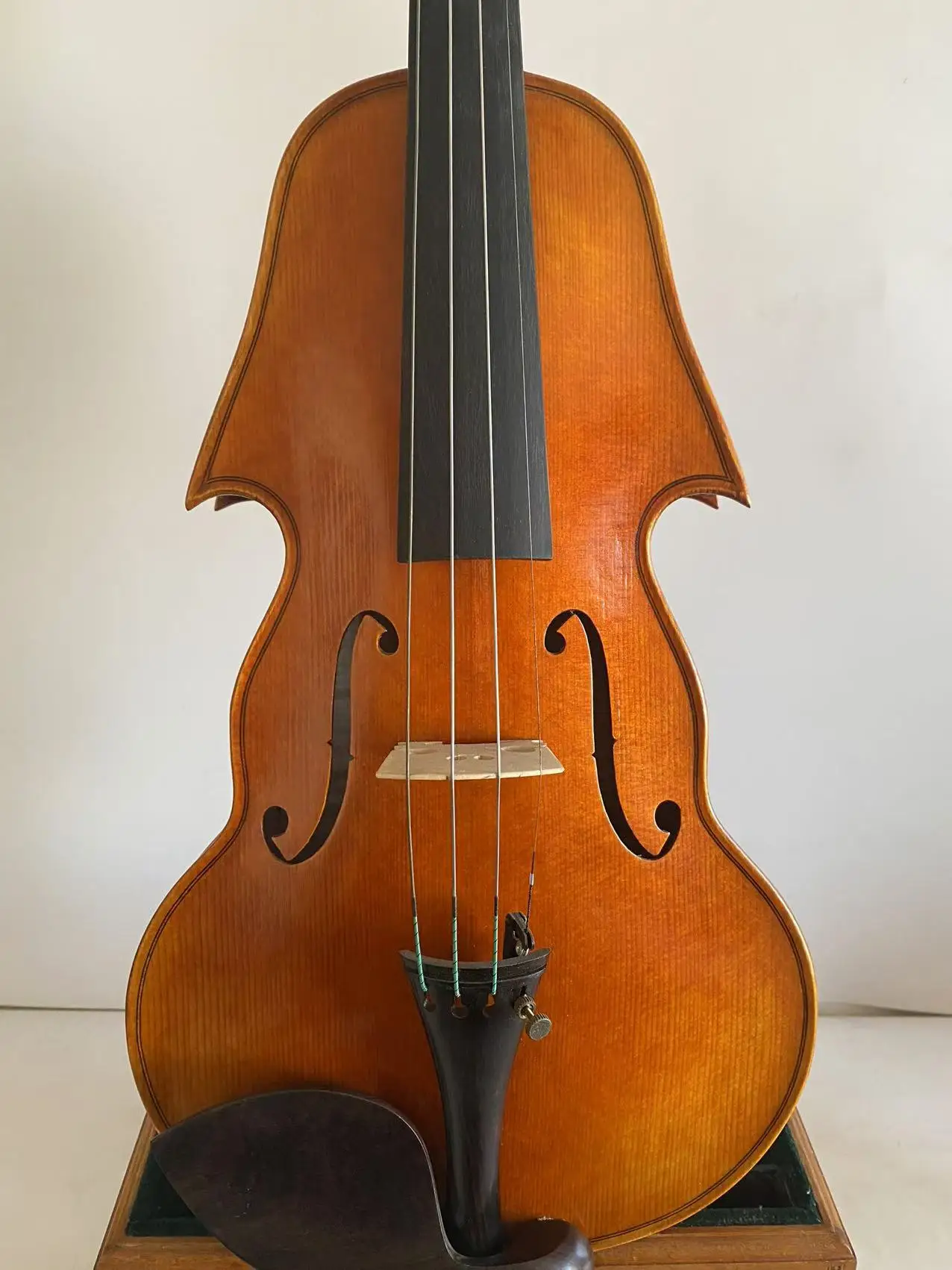 4-4-violin-solid-flamed-maple-back-spruce-top-hand-carved-nice-spund ...