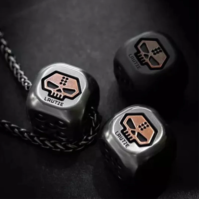 LAUTIE-Metal-Dice-Polyhedron-Lucky-Black-Tech-Dice-Pendant-EDC ...