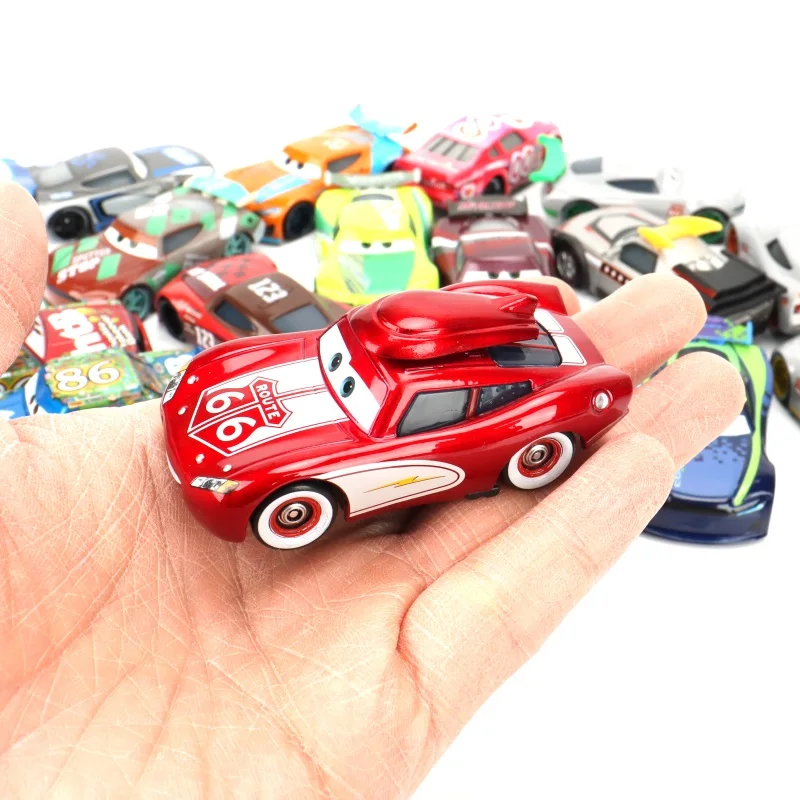 Lightning McQueen Disney Pixar Cars 3 Toys Matt Jackson Storm Ramirez 1 ...