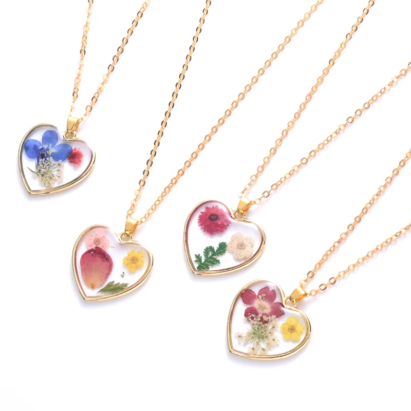 1Piece Flat Heart Pressed Natural Preserved Fresh Petal Acrylic Charms ...
