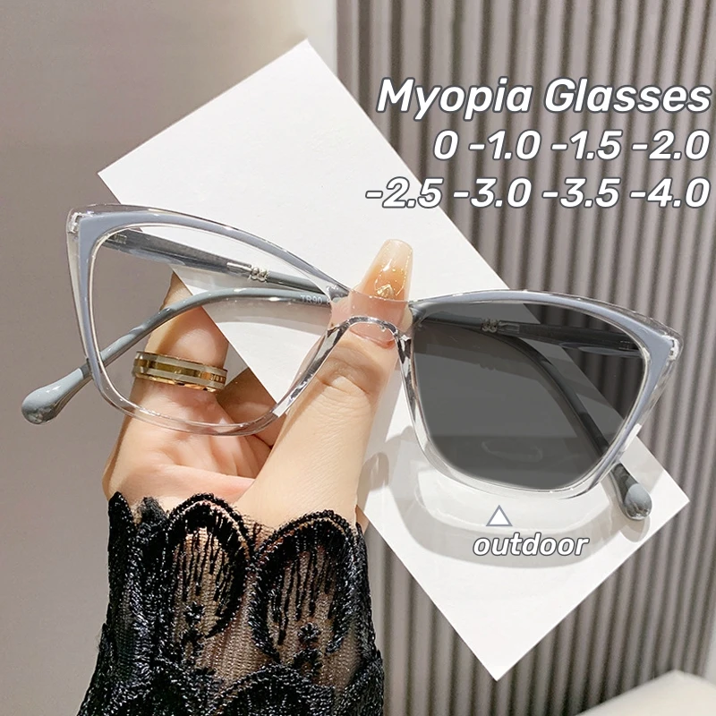 2024 Retro Cat Eye Photochromic Myopia Glasses Women Large Frame Color ...