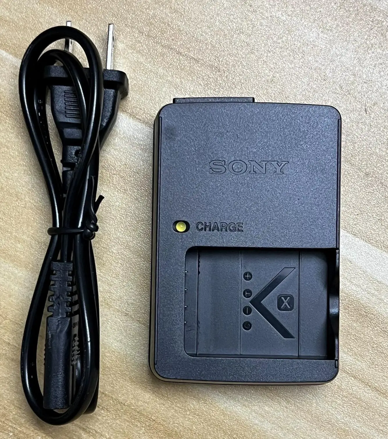 Copy-NEW-Battery-Charger-For-Sony-Z-V1-DSC-RX100-RX100M3-RX100M4 ...