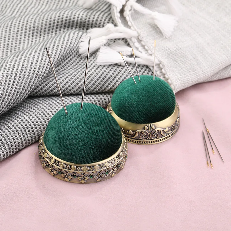 Vintage-Needle-Pin-Holder-with-Metal-Base-Pin-Ball-Sewing-Bag-Needle ...