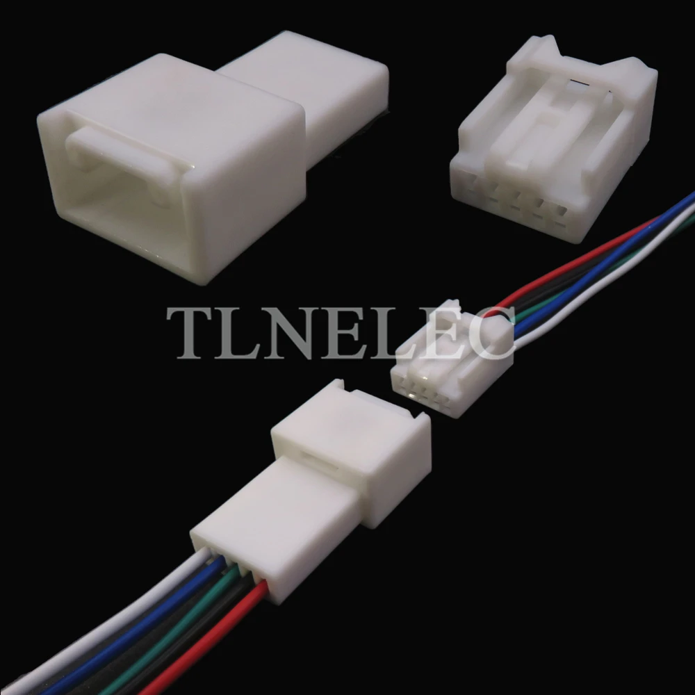 S8424c26e504844e58739c77d753efe86N.jpg
