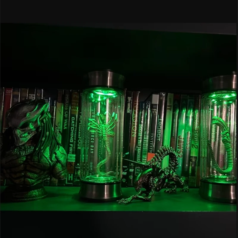 Alien Xenomorph Facehugger Embryo in Jar Test Tube Led bottle Prop with ...