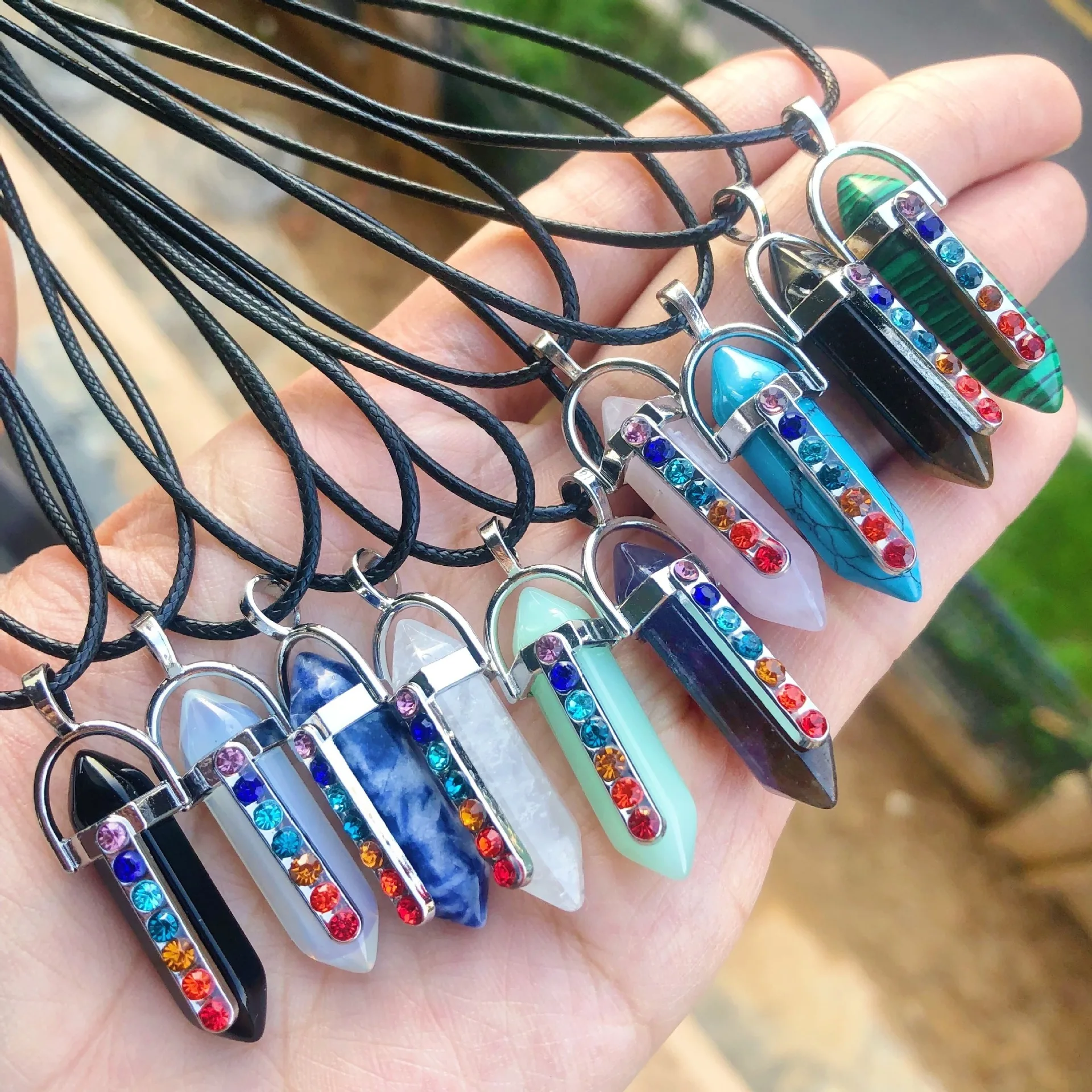 Natural-Hexagonal-Chakra-Cura-Cristal-Colares-Apontou-Quartz-Stone ...