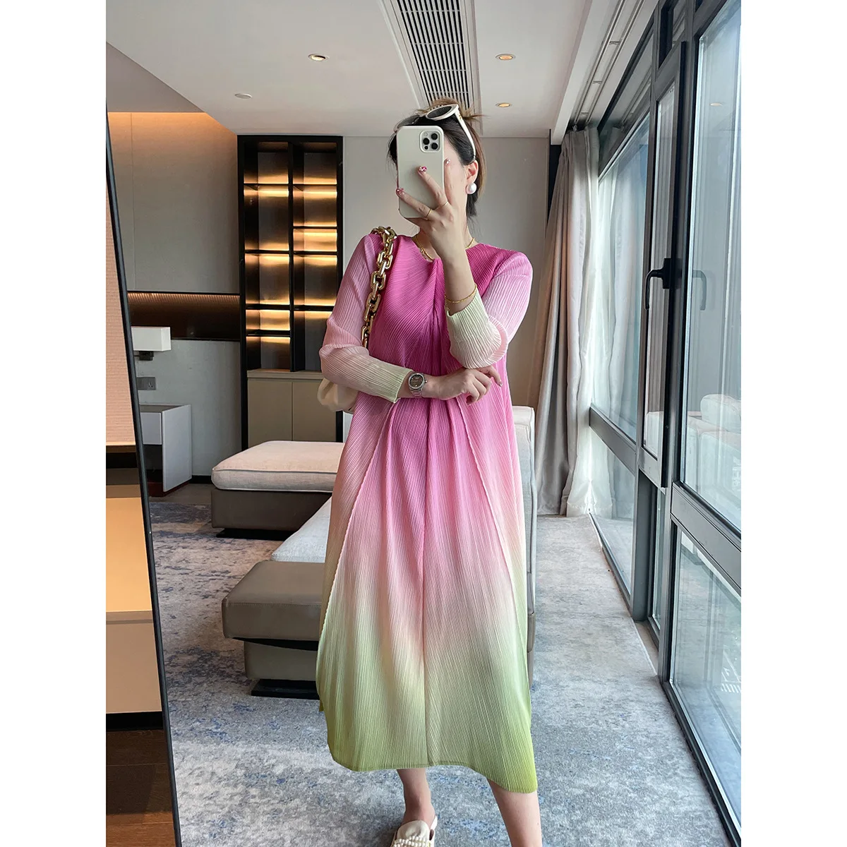 Miyake-Pleated-Temperament-Gradient-Color-Dress-Round-Neck-Long-Sleeve ...