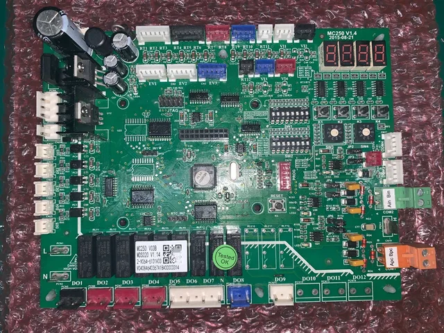 Original central air-conditioning outdoor unit main control board MC250 ...