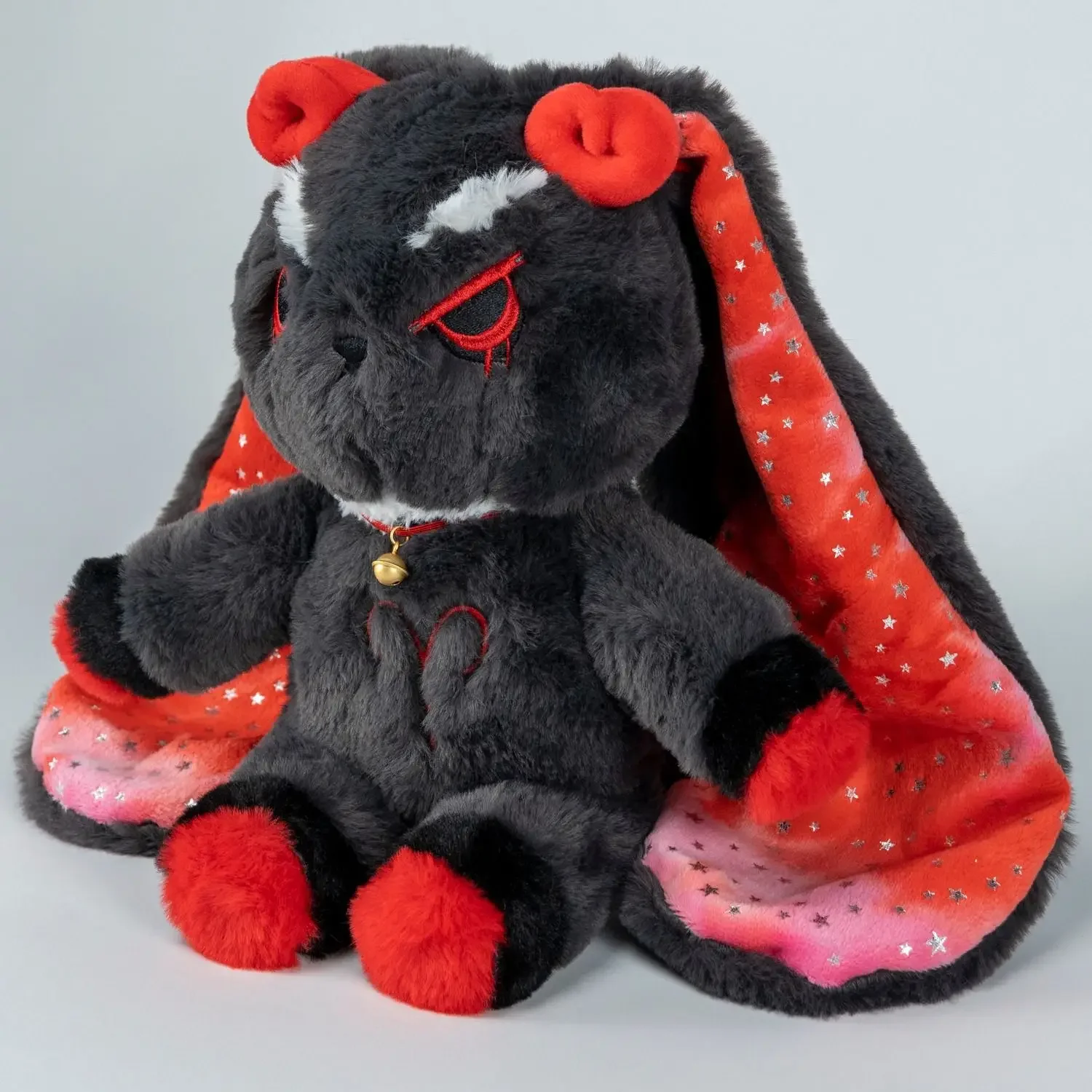 Conejo de peluche, animal de peluche de terror, conejo de peluche ...
