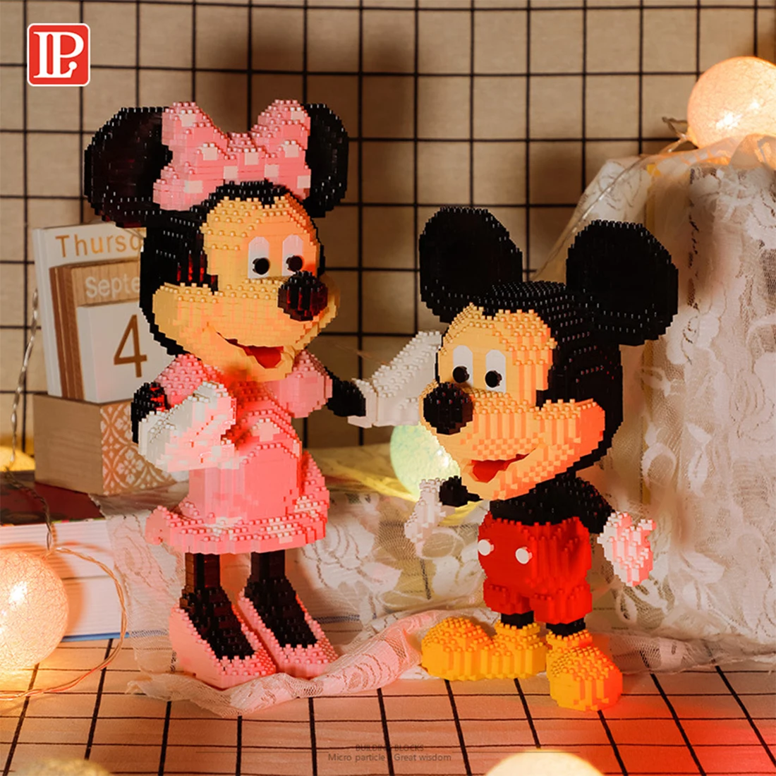Disney-Minnie-Mouse-Diamond-Building-Blocks-Micro-3D-Model-disney ...