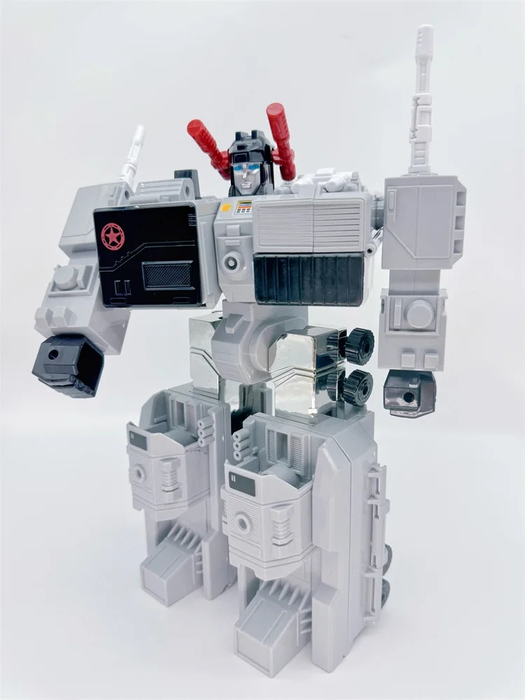 Transformation-Metroplex-Ko-G1-Three-Transformations-Beast-Dinobot-5-in ...
