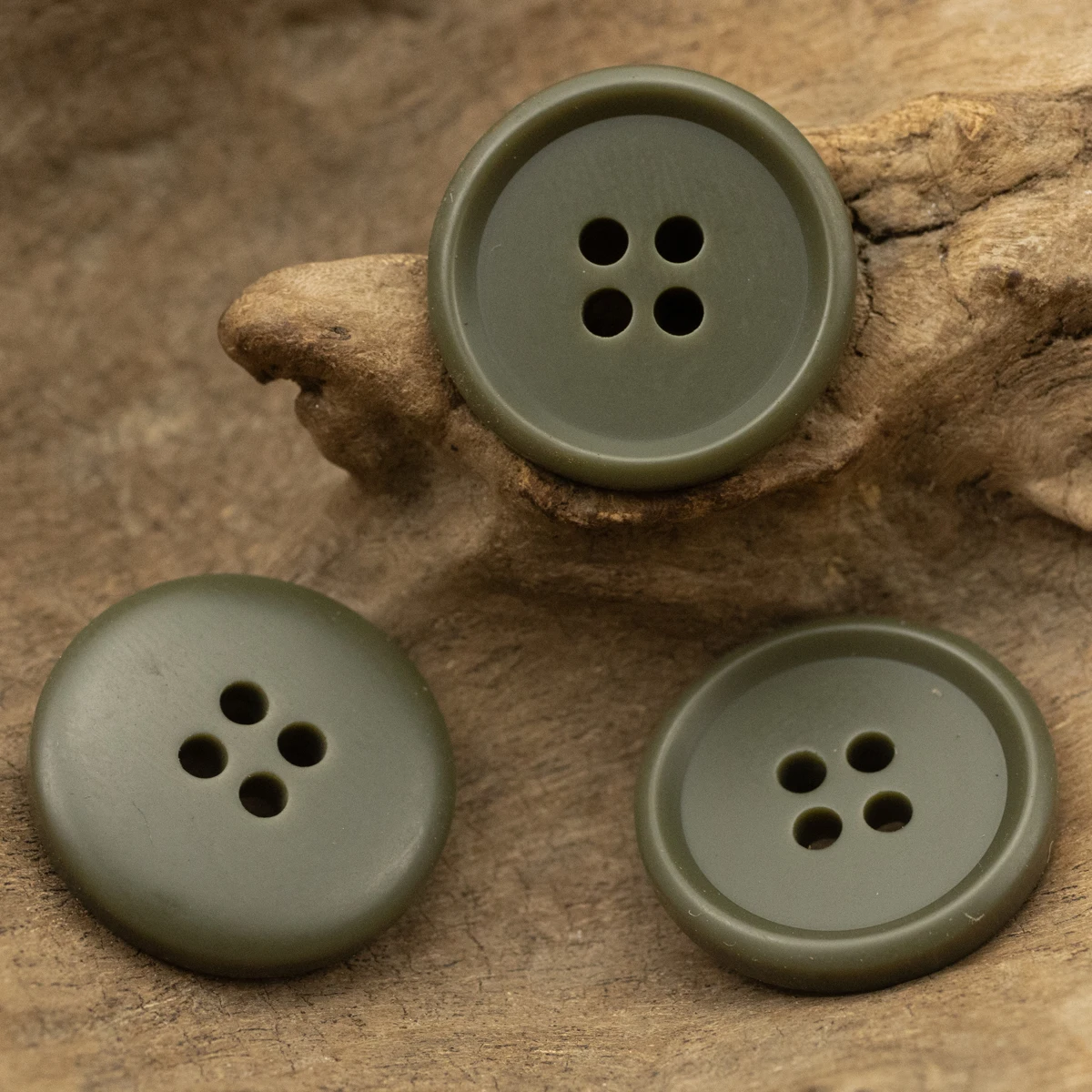 10pcs-Army-Green-Round-Buttons-School-Uniform-NEW-SOJO-Original-High ...