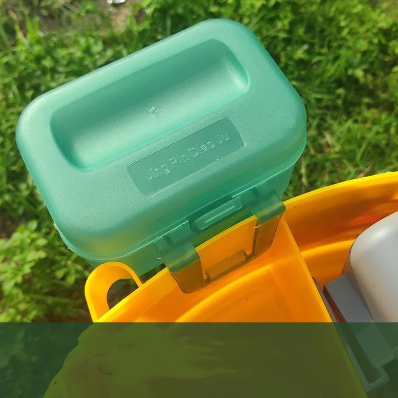 Plastic-Fishing-Bait-Box-Portable-Hanging-Waist-Red-Worm-Live-Bait ...