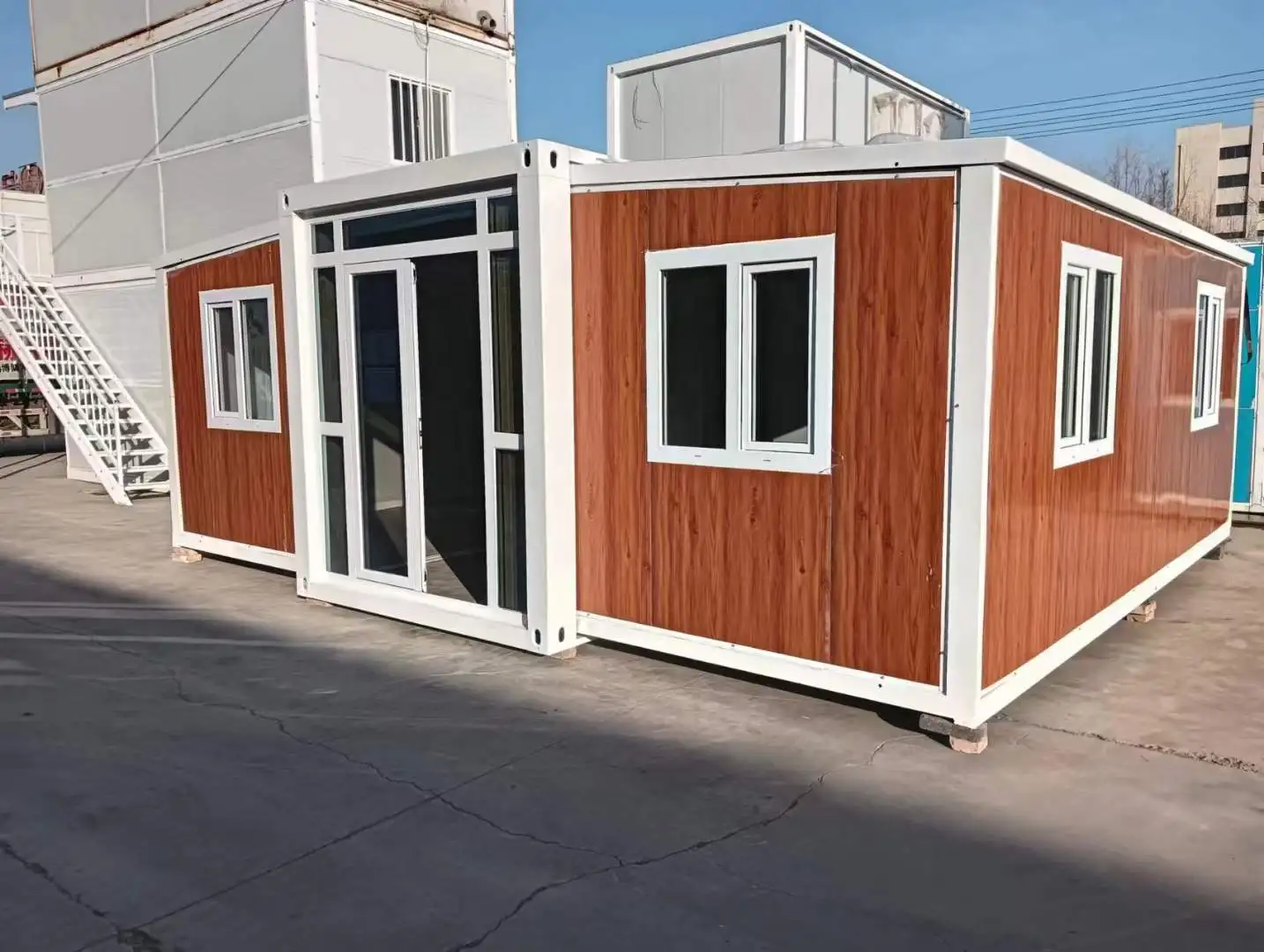 20Foot-Double-Wing-Houses-Container-House-Movable-Prefabricated-House ...