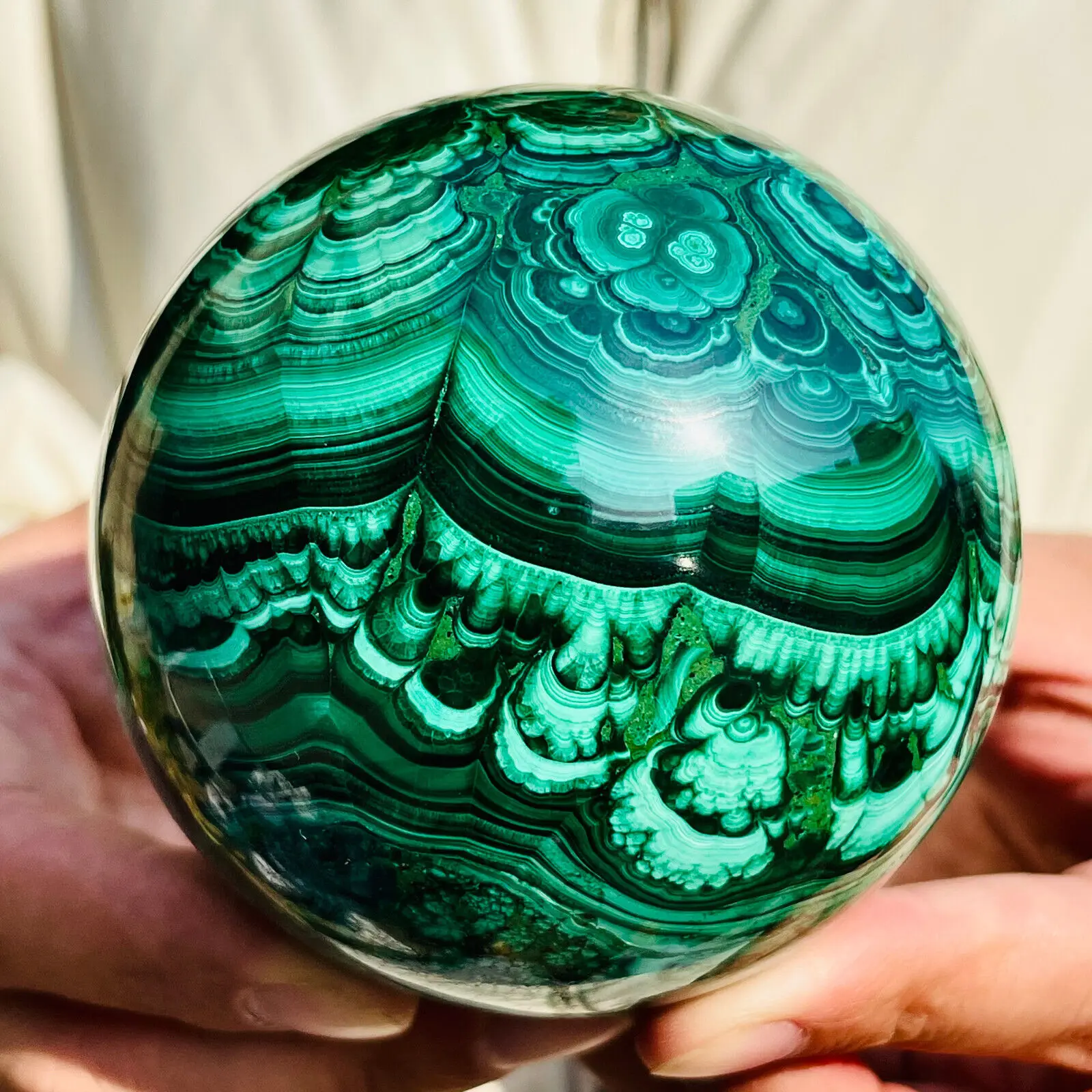 Natural-Malachite-Quartz-Sphere-Crystal-Ball-Decoration-Collection-Gift.jpg