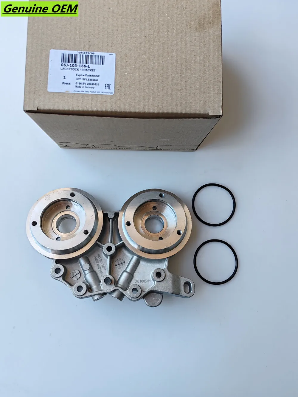 Genuine Car Camshaft Bracket Bearing Mount Cam Bridge OEM for VW Golf R ...