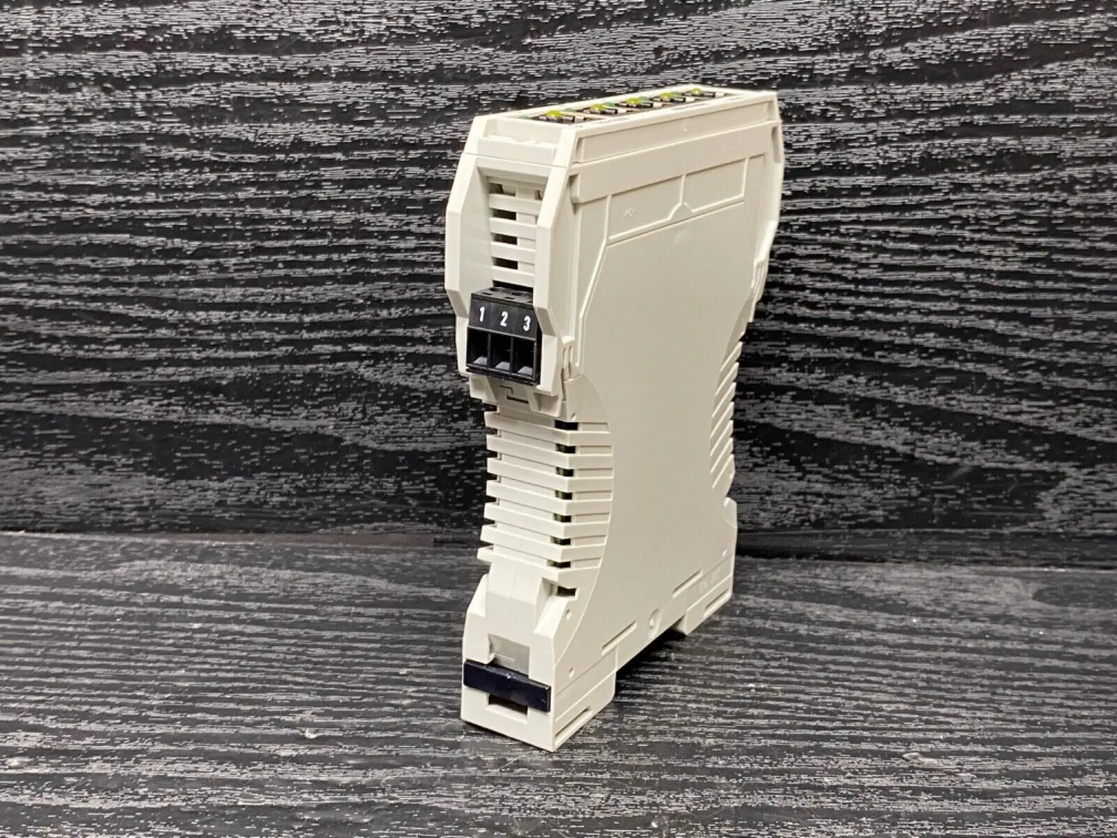 USED-1783-US05T-Ser-A-Stratix-2000-Ethernet-Switch-Unmanaged-5Port-RJ45 ...