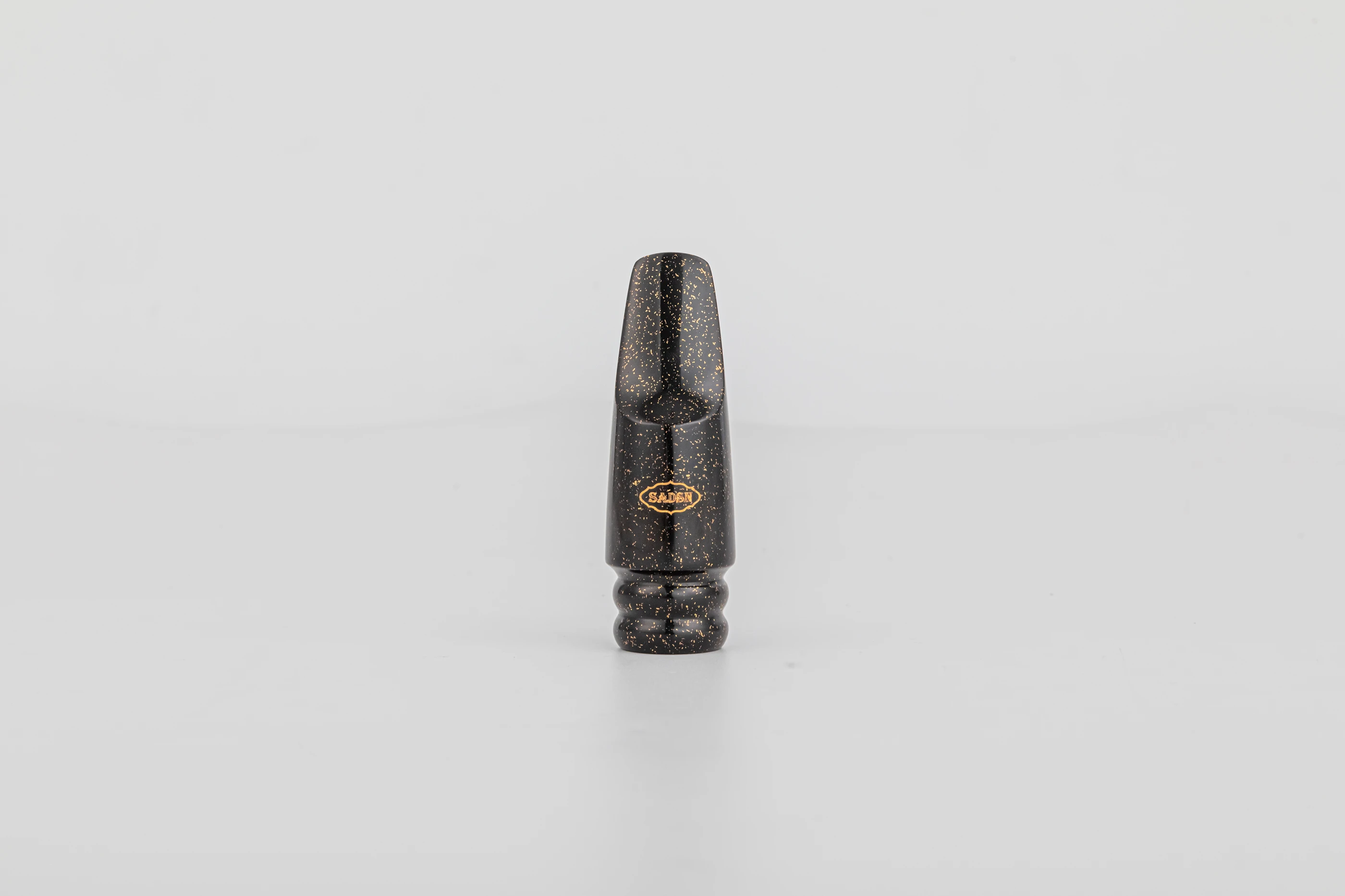 New-Arrival-Saxophone-Bakelite-Mouthpiece-For-Alto-Tenor-Sax-Size-4C-5C ...