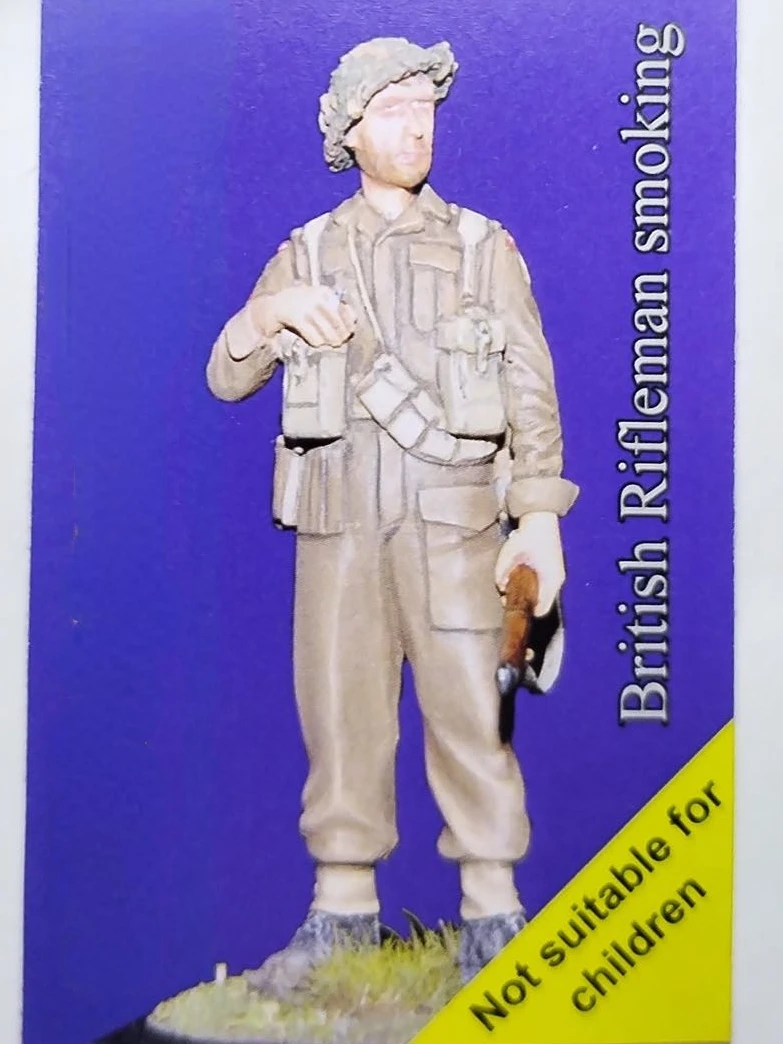 1-35-Scale-Resin-Figure-Model-Kit-modeling-British-Rifleman-Smoking ...