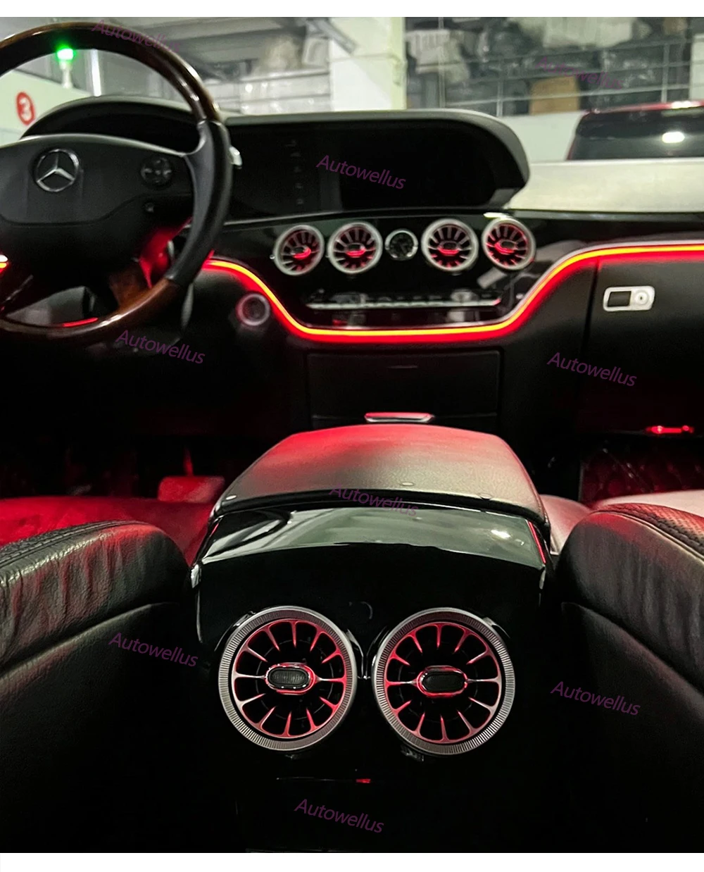 Mercedes Benz Interior W221