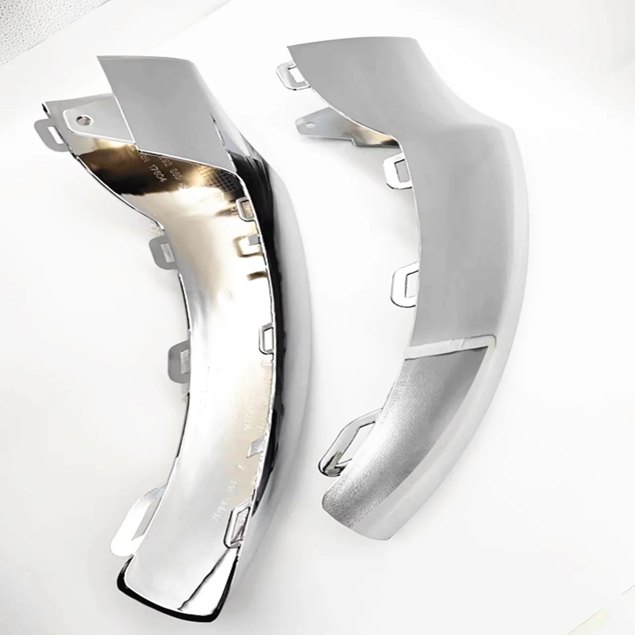 OE-A2928850300-A2928850400-For-Mercedes-Benz-Left-or-Right-Front-Bumper ...