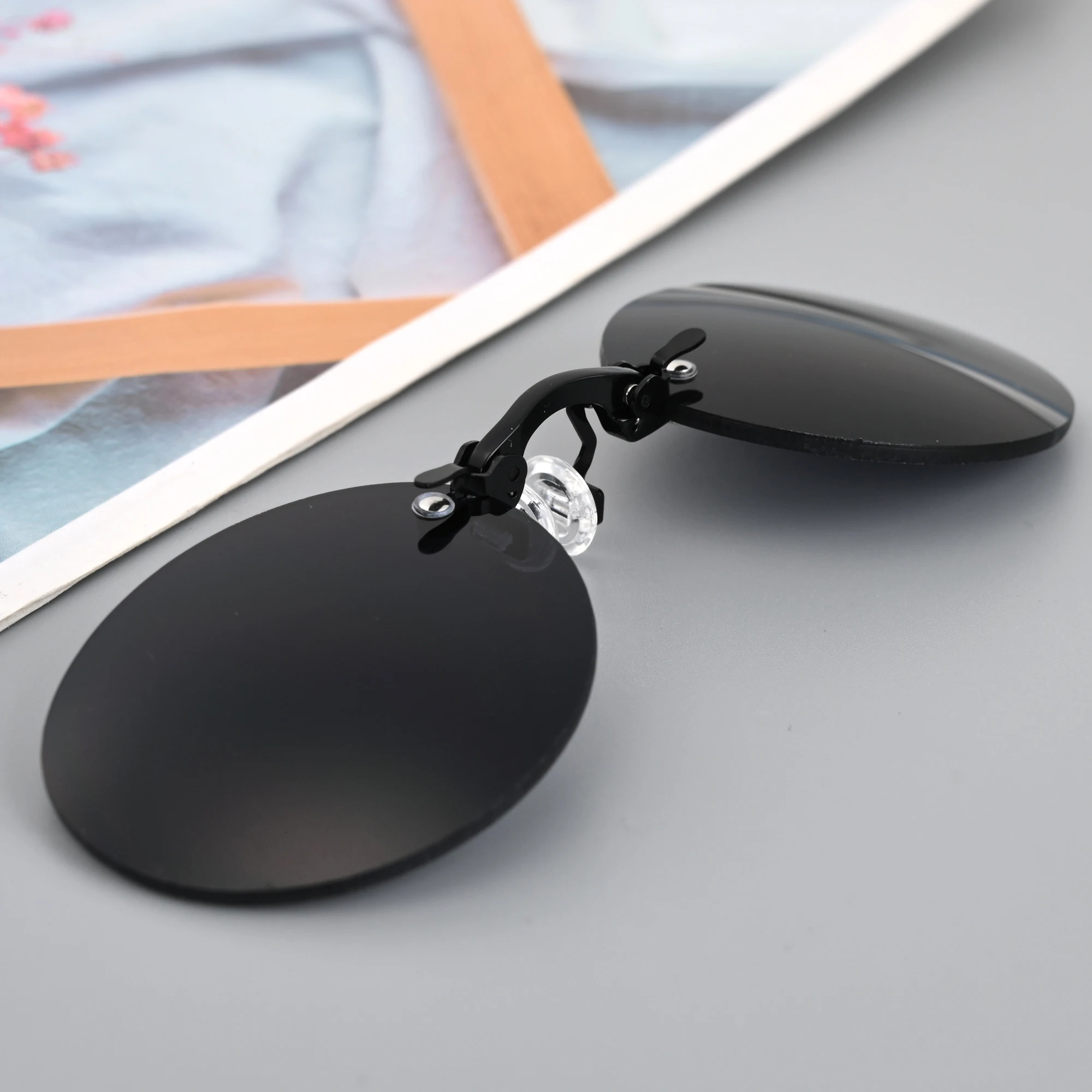 KLASSNUM Clip On Nose Round Glasses Matrix Morpheus Sunglasses Rimless ...