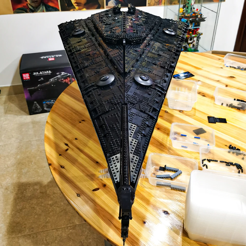 Space-Wars-Expert-Space-Eclipse-Class-Dreadnought-Moc-Modular-brick ...