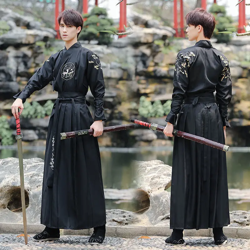 Chinese-Traditional-Hanfu-Pine-Deer-Man-Ancient-Swordsman-Gown-Robes ...
