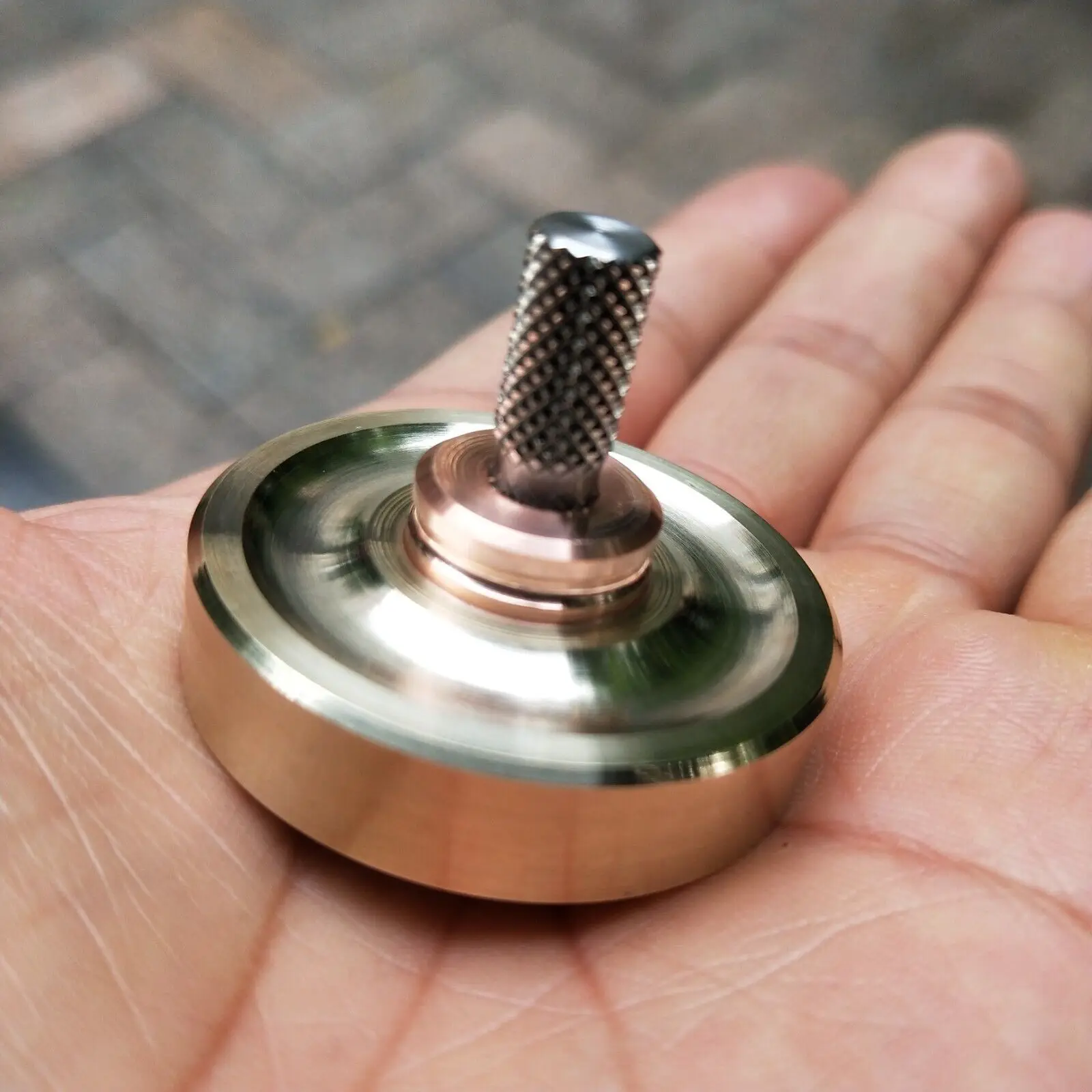 New-Brass-Hand-Twisting-Spinning-Top-Handmade-Gyro-Gyroscope-Spinner ...