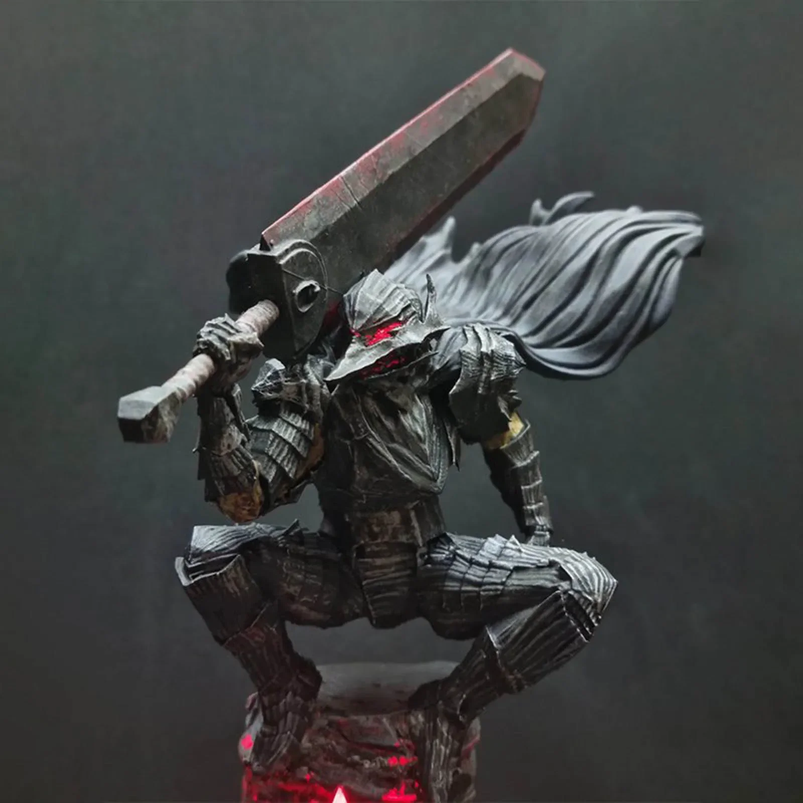 Bonecas-Berserk-Crow-Swordsman-Modelo-Figura-de-A-o-PVC-Cosplay-Preto ...