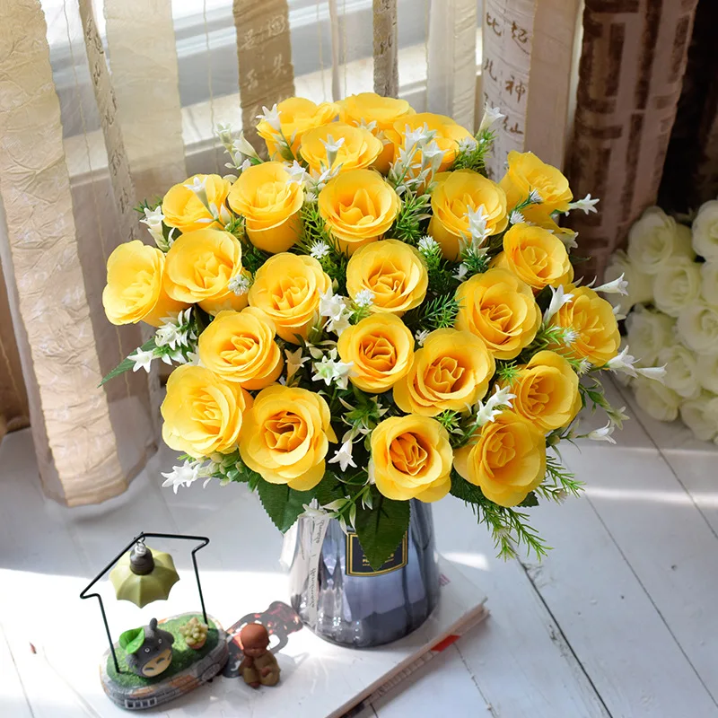 Huge Bouquet Of Yellow Roses