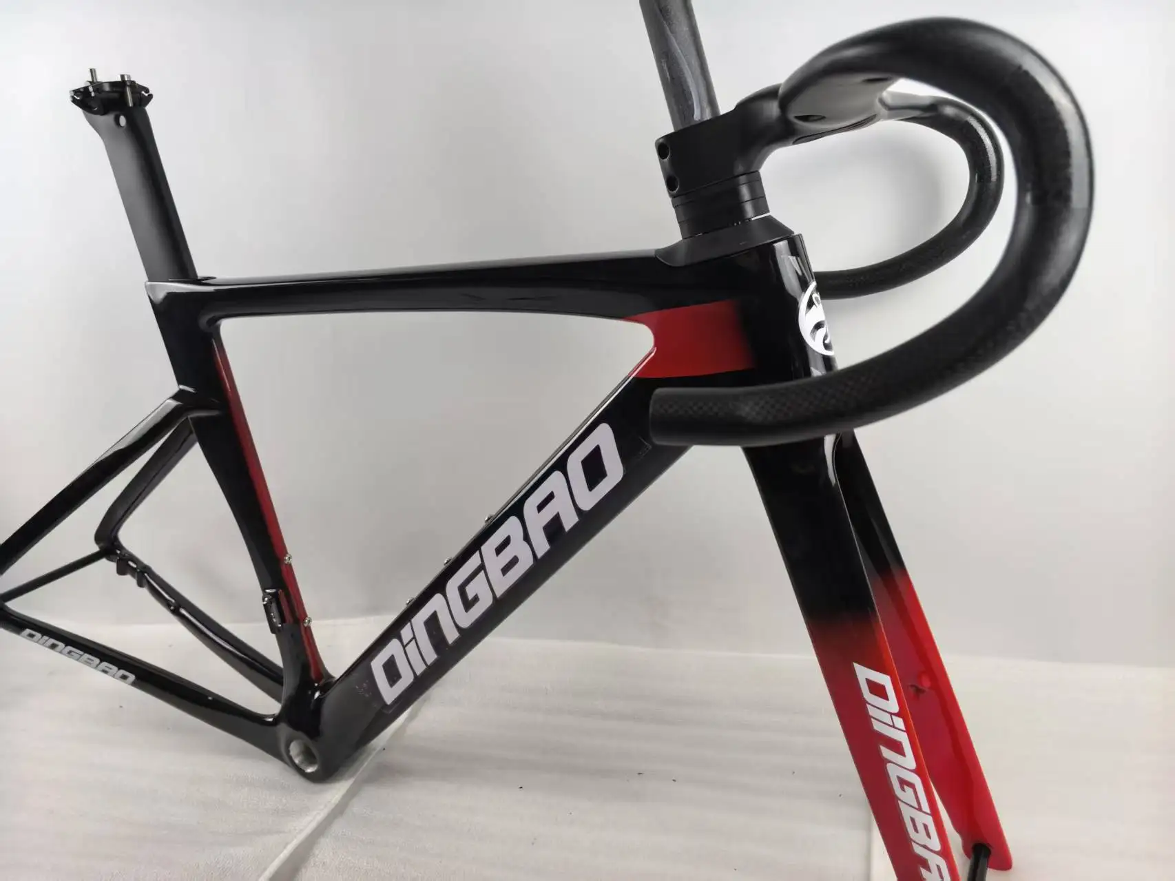 High quality carbon road bicycle frameset internal cable routing ...