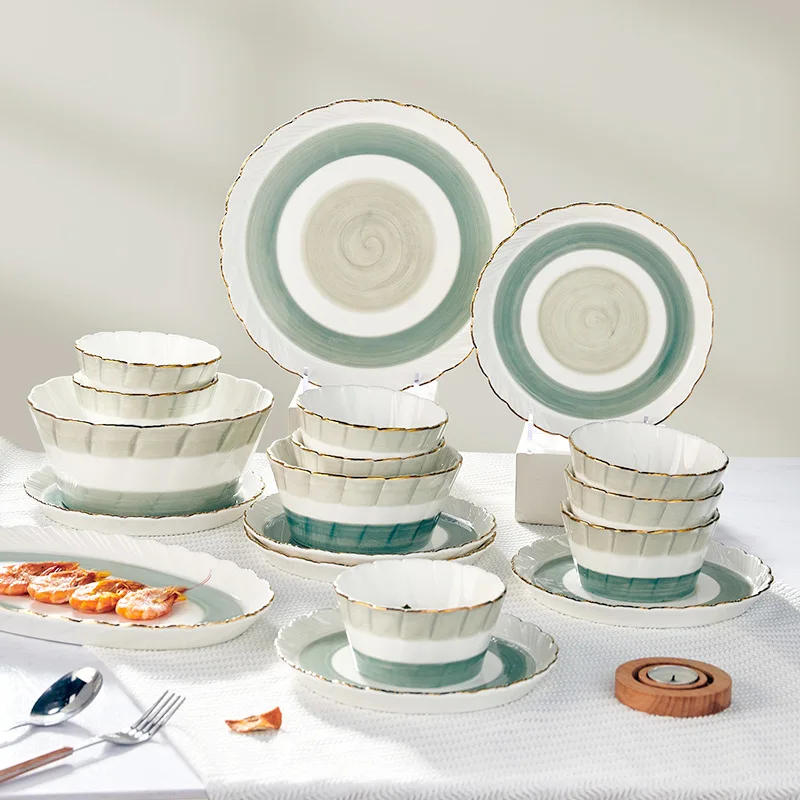 A-Complete-Set-of-Tableware-Dinner-Set-Cutlery-Set-Dishes-and-Plates ...