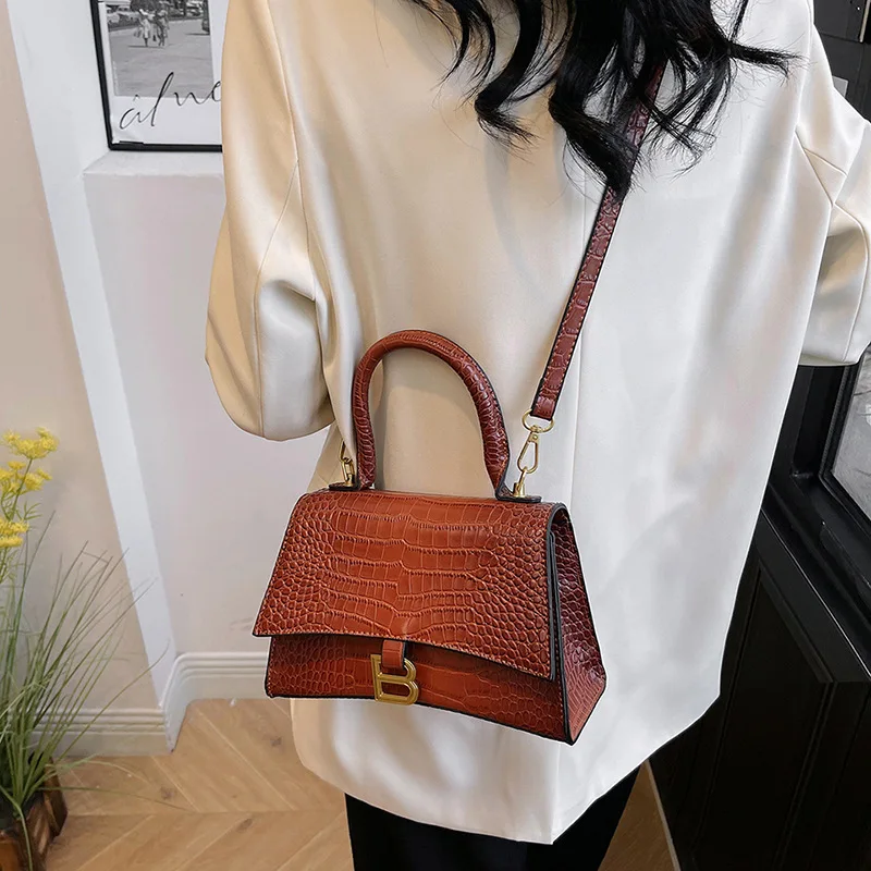 2025-New-Style-Trendy-Underarm-Bag-Single-Shoulder-French-Stick-Retro ...