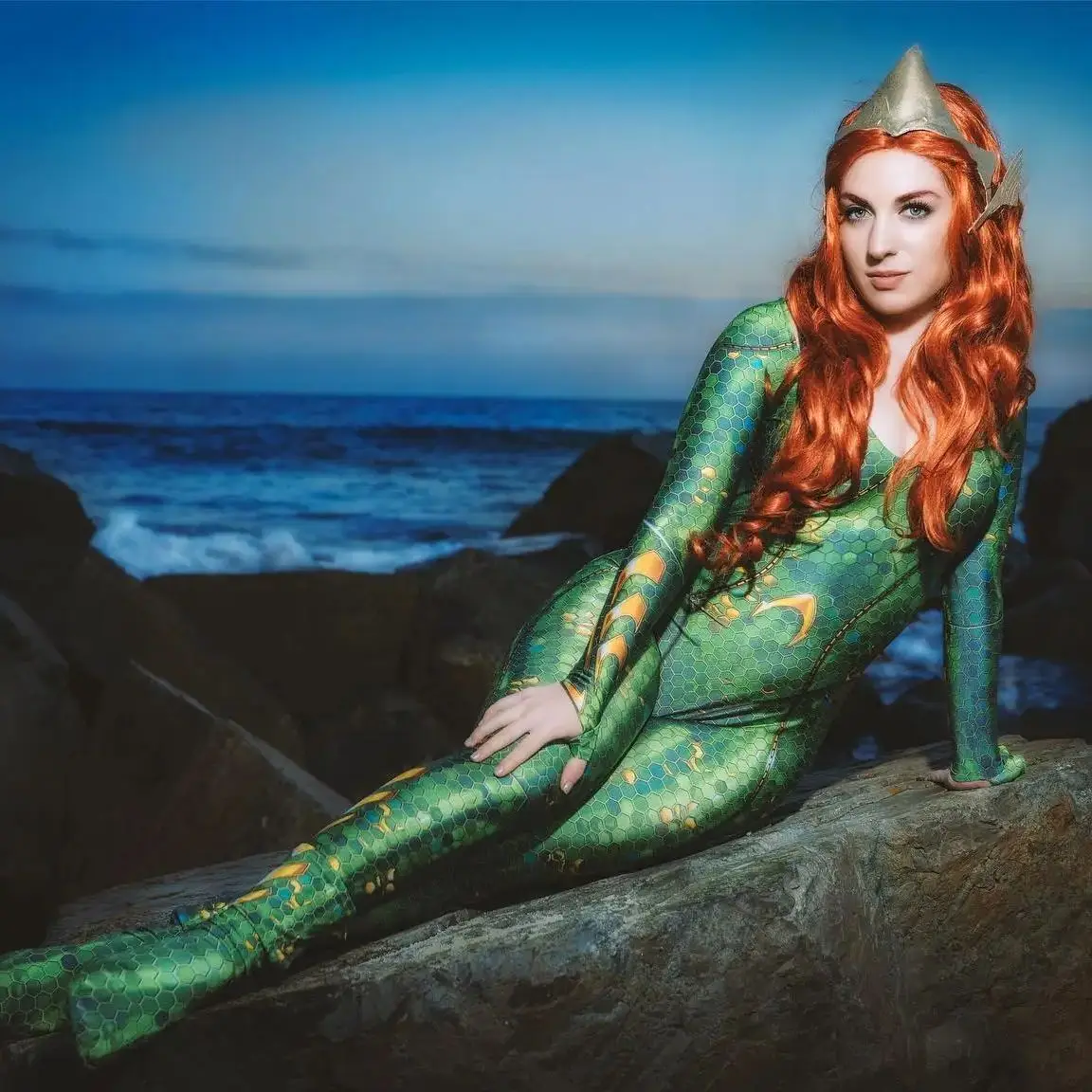 Movie The Queen Mera Cosplay Costume Anime Sea Mera Staff Tights ...