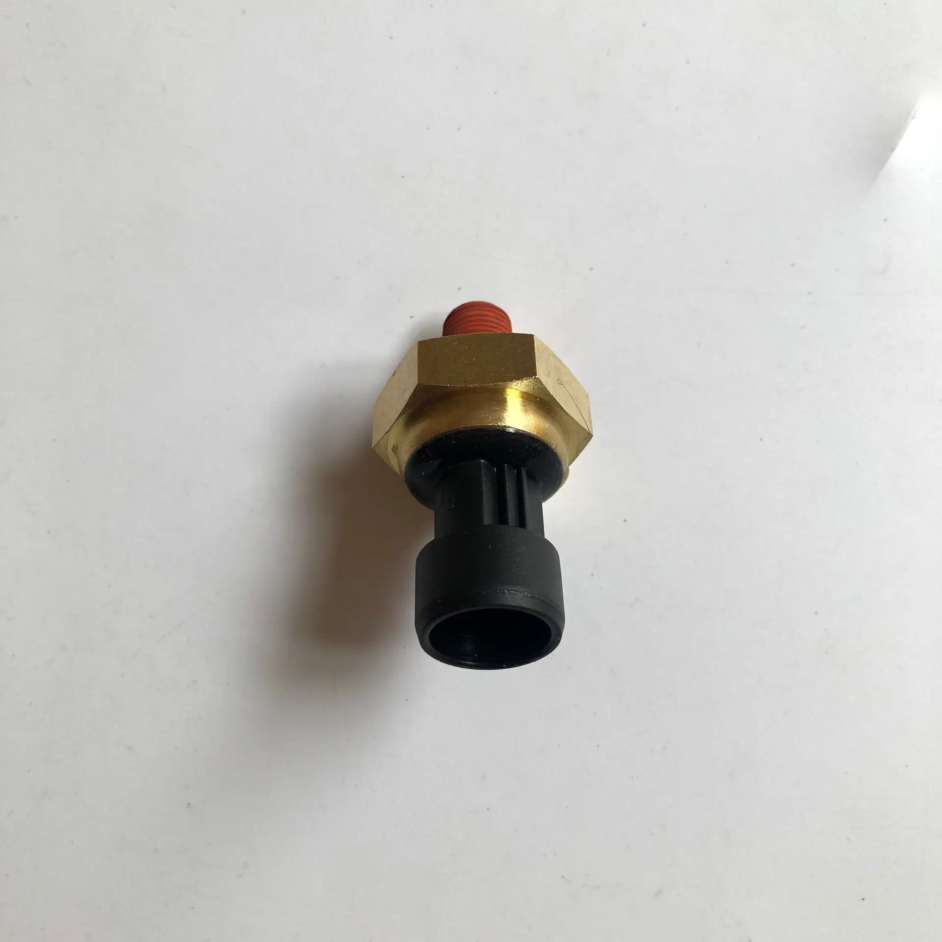 6697920-7321588-Oil-Pressure-Sensor-Compatible-With-for-Bobcat-S175 ...