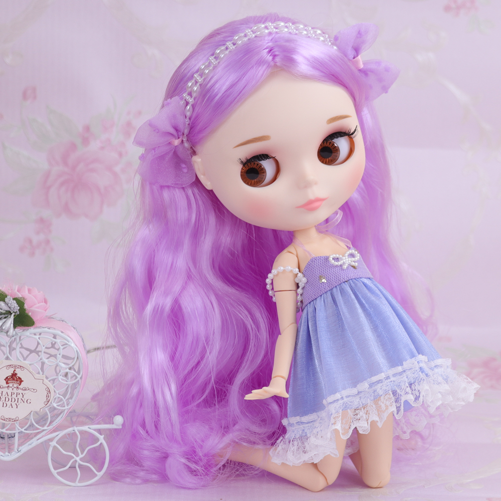 Bogha Gruaige Gorm Magic Hair Bun Maker Gun A Reic Ann An Stòran