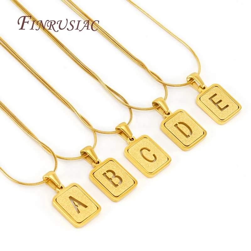 collar-con-letra-inicial-Collar-de-acero-inoxidable-chapado-en-oro-de ...
