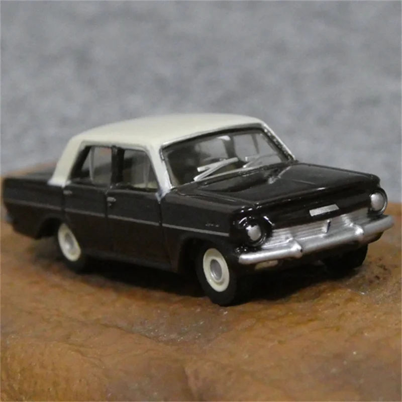 1-87-HO-Scale-Alloy-Car-Model-1963-EH-Sedan-Vintage-Car-Model-Train ...