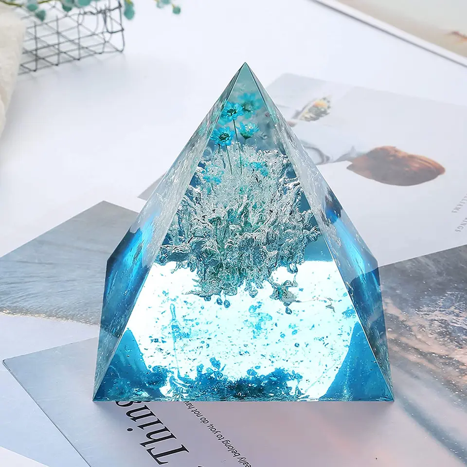 Large Pyramid Silicone Mold