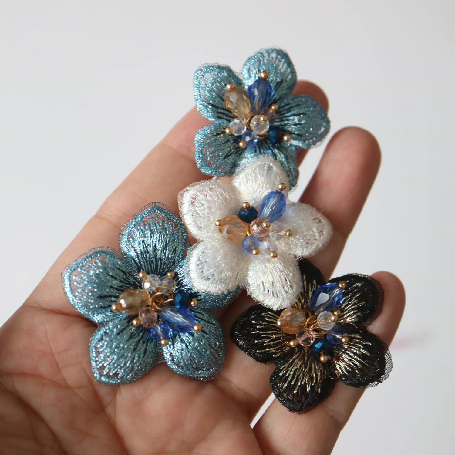 4pcs-DIY-organza-3D-flower-Patches-for-clothing-sew-on-Embroidery-lace ...