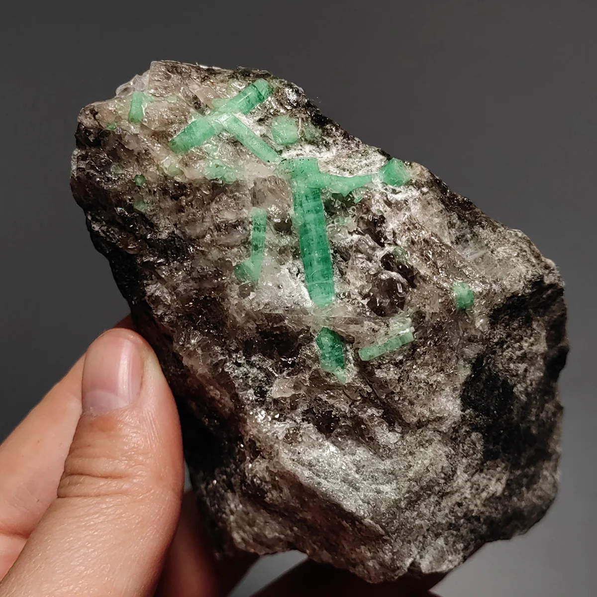 C0-2A-1PCS-100-Natural-Green-Emerald-Mineral-Gem-Grade-Specimens-Stones ...