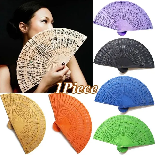 Small hand held fans for weddings | Beachweddingtips.com