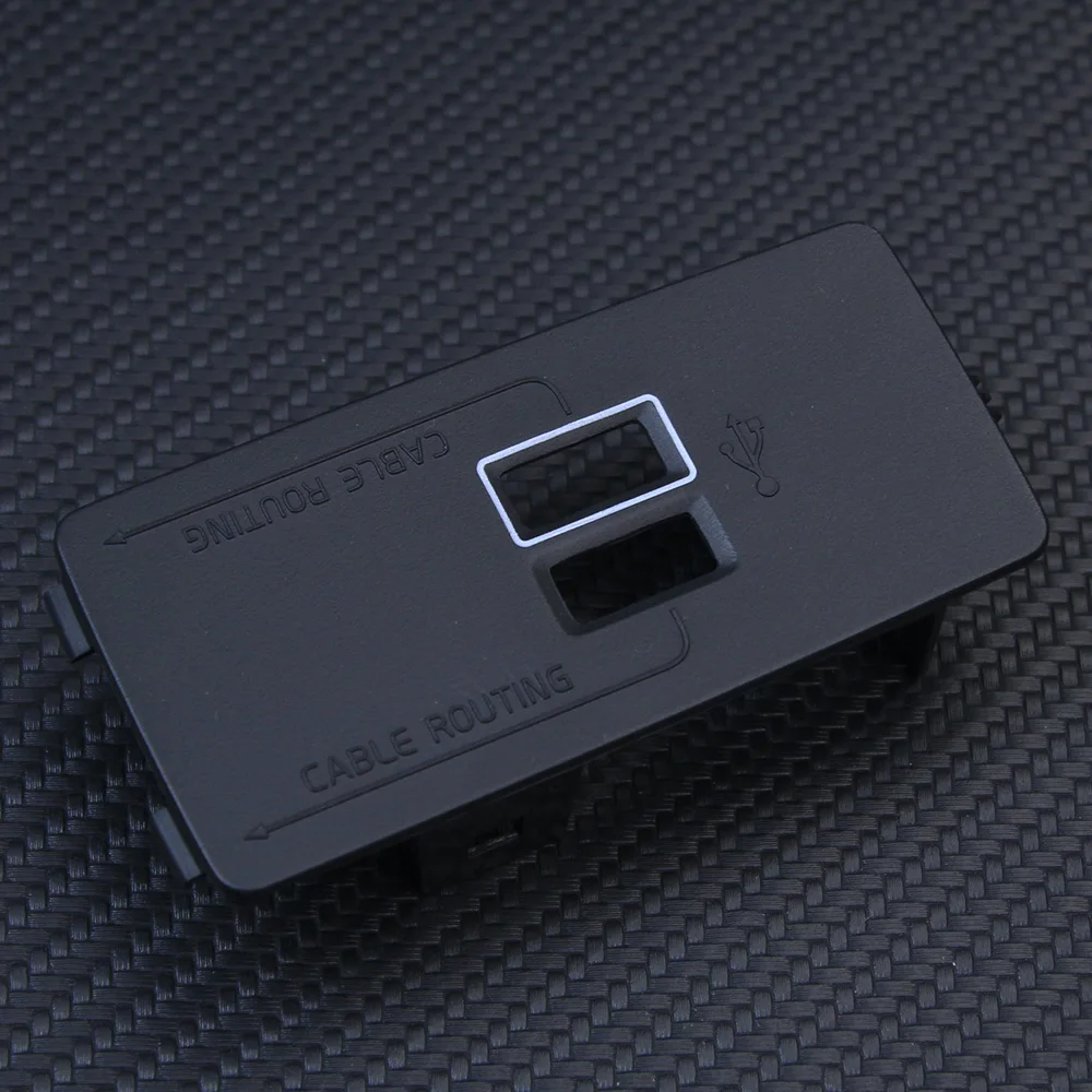 For Volvo New S60 S90 XC60 XC90 V60 V90 USB Socket Dual Port USB Interface Cover 31448220