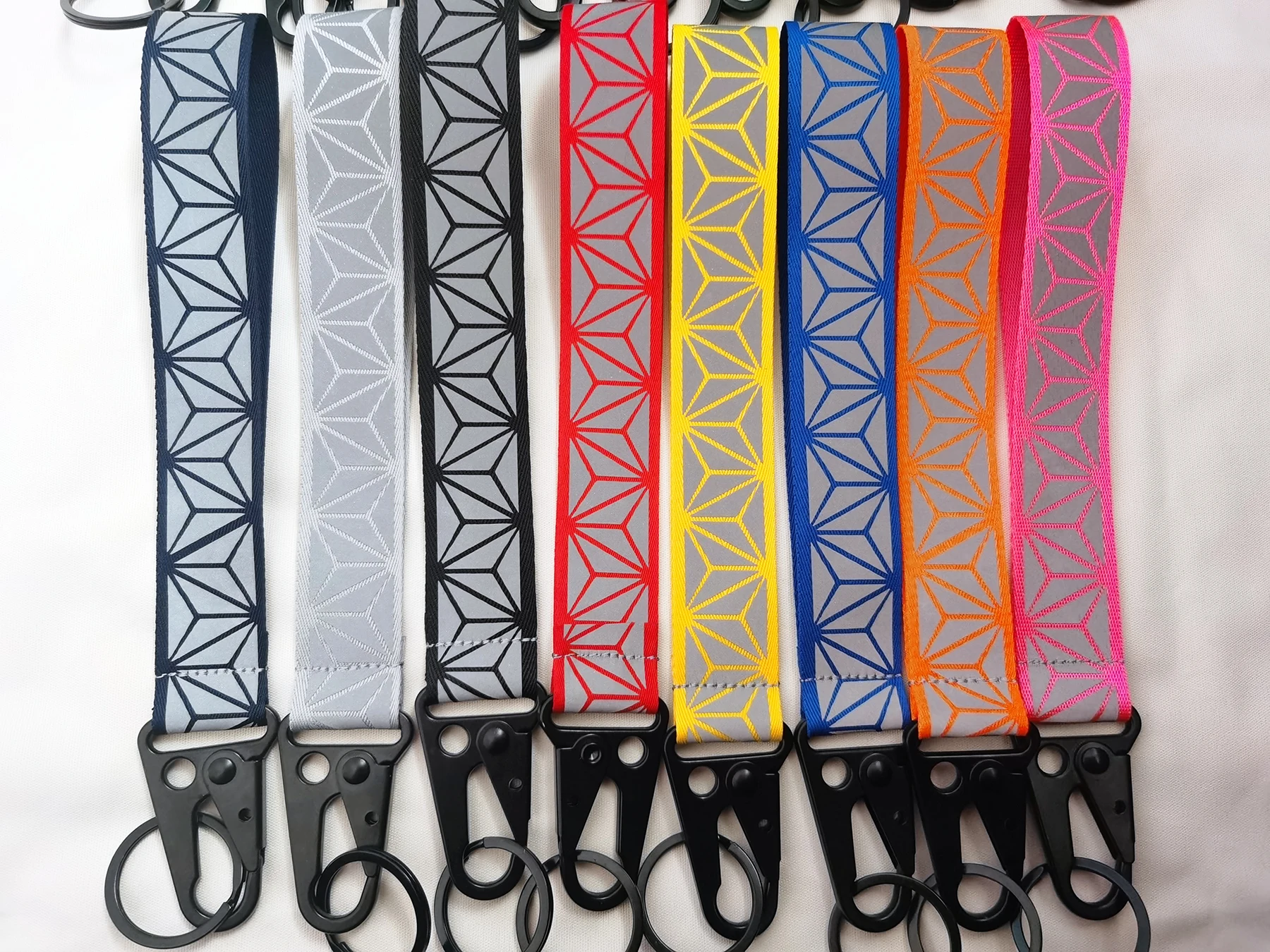 Car-Reflective-Keychains-High-Visibility-Nylong-Webbing-Colored-For-Bag ...