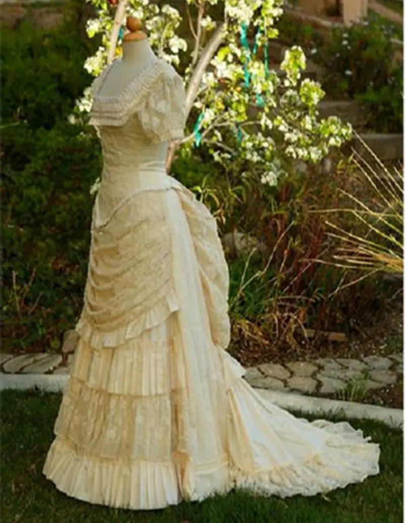 Vintage-Victorian-Bustle-Prom-Dresses-Lace-Pleats-Ruched-Long-Champagne ...
