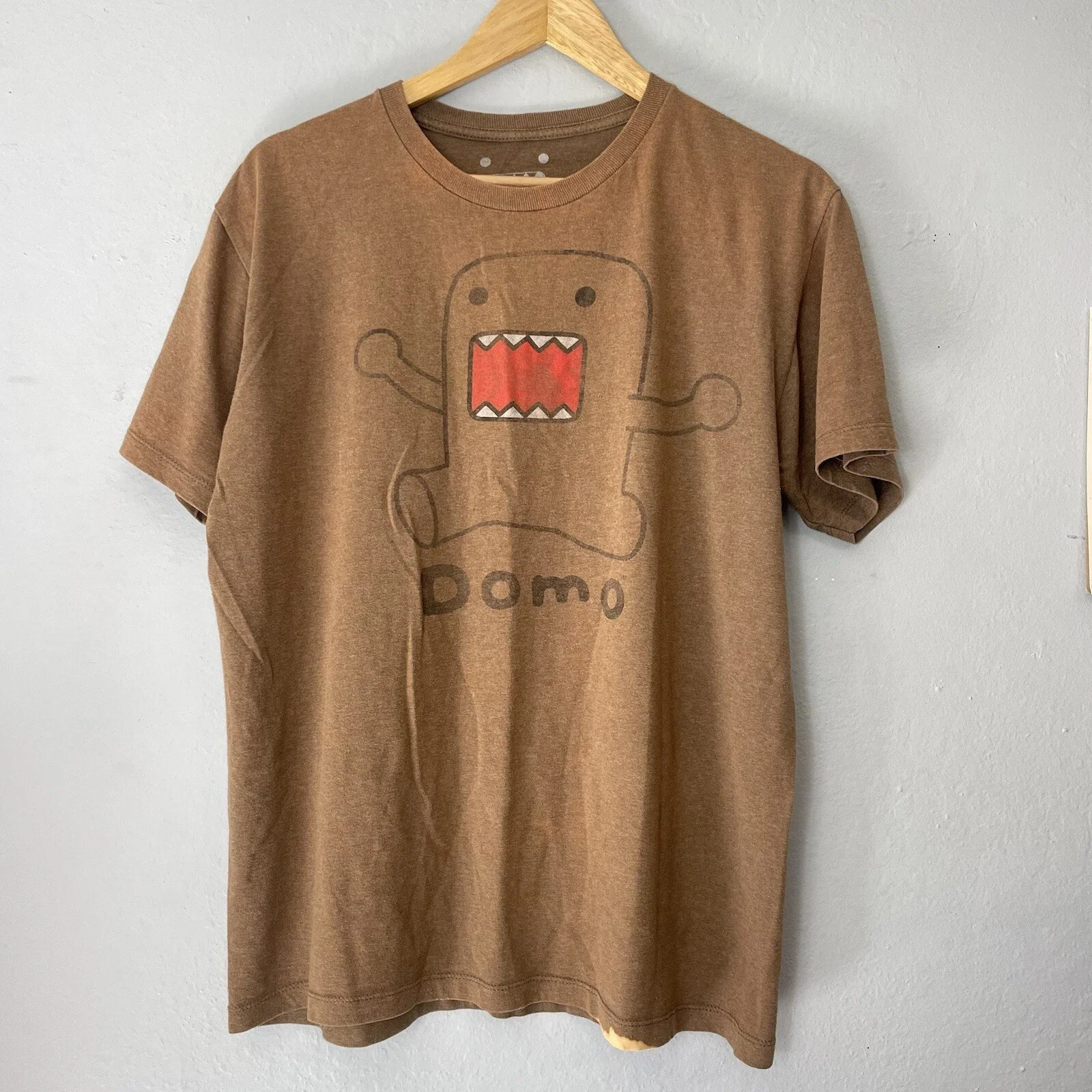 Y2K Streetwear Domo Kun Running T Shirt Mens Large Brown Vintage 90s ...