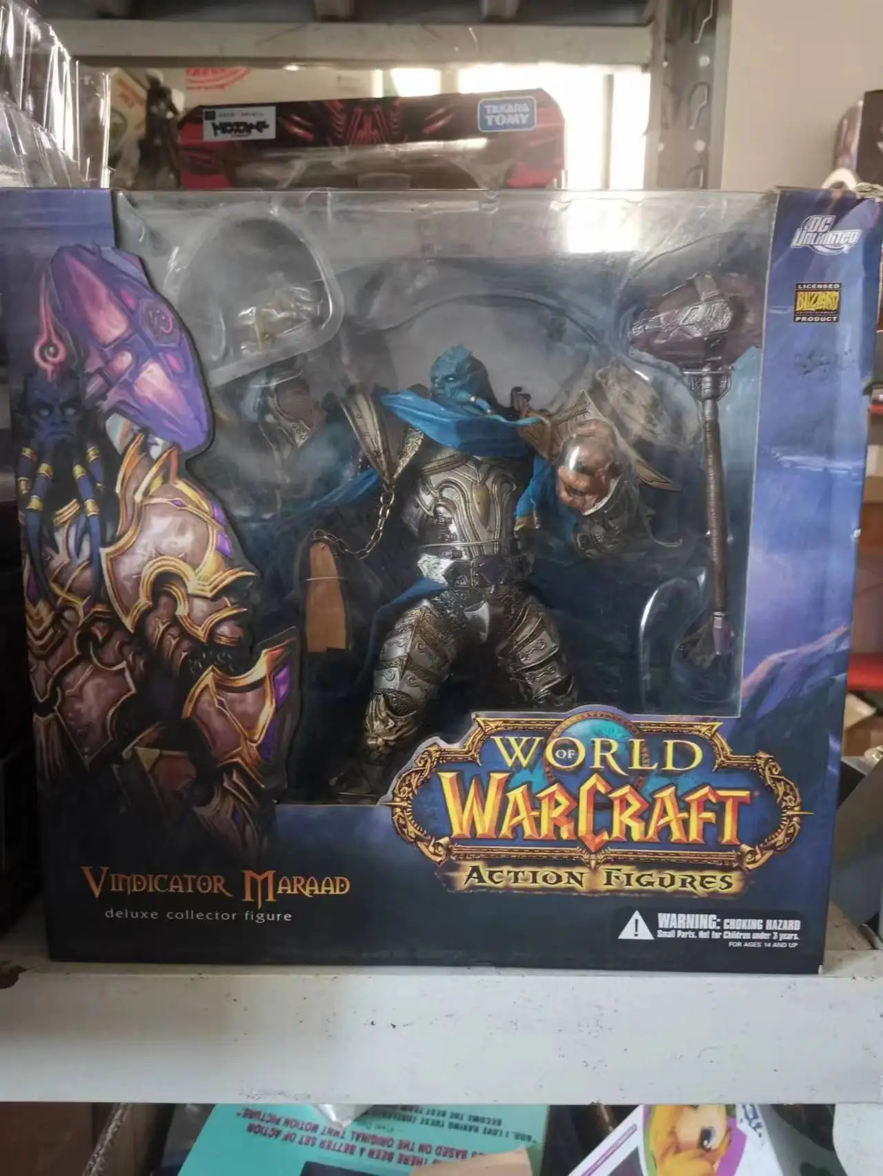 WOW-Vindicator-Maraad-Deluxe-Collector-Figure-toy-model-gift.jpg
